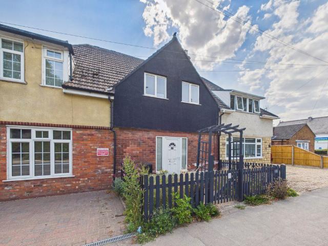 Apartment at High Street, South Holland