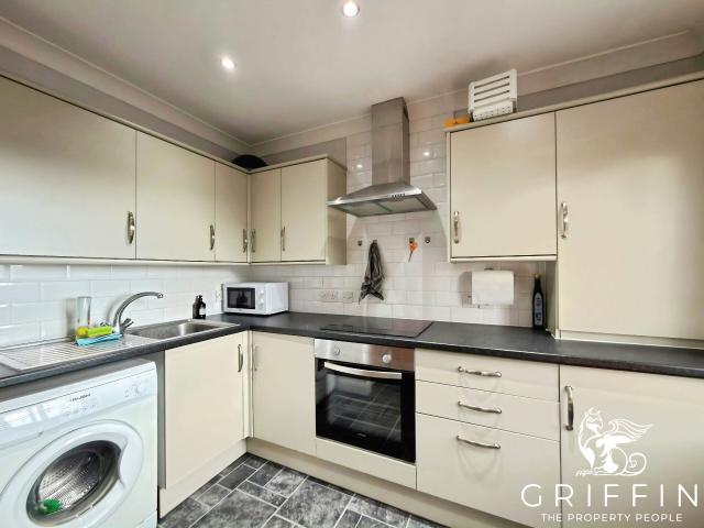 Apartment at High Street, South Ockendon