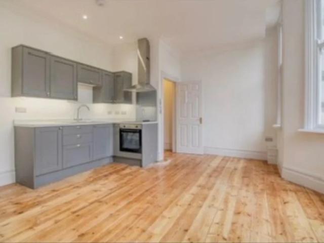 Apartment at High Street, Southampton