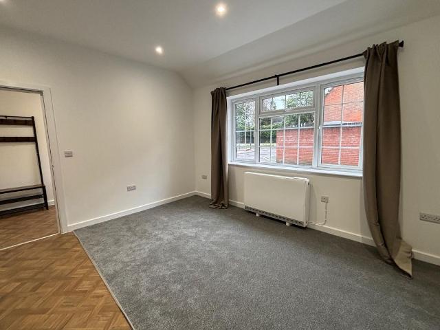 Apartment at High Street, Southampton