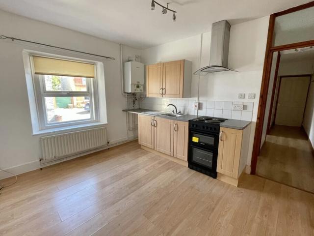 Apartment at High Street, Street