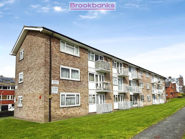 Apartment at High Street, Swanley