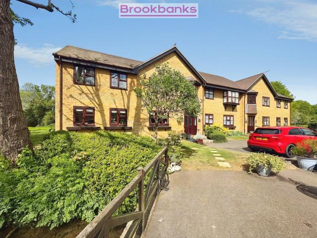 Apartment at High Street, Swanley
