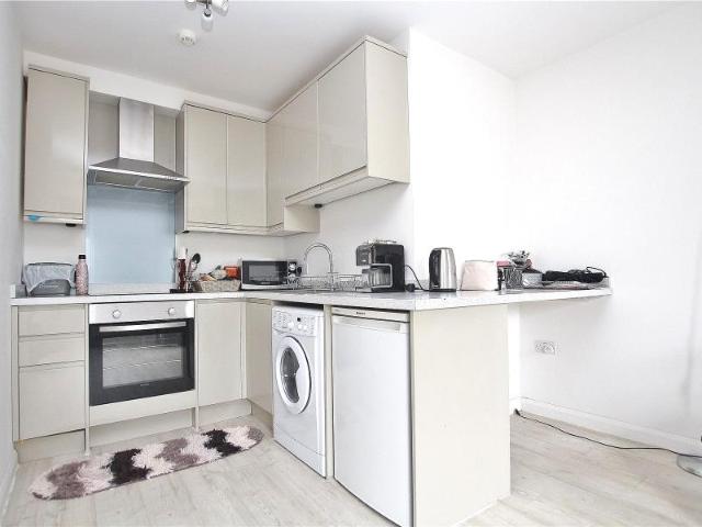 Apartment at High Street, Woking
