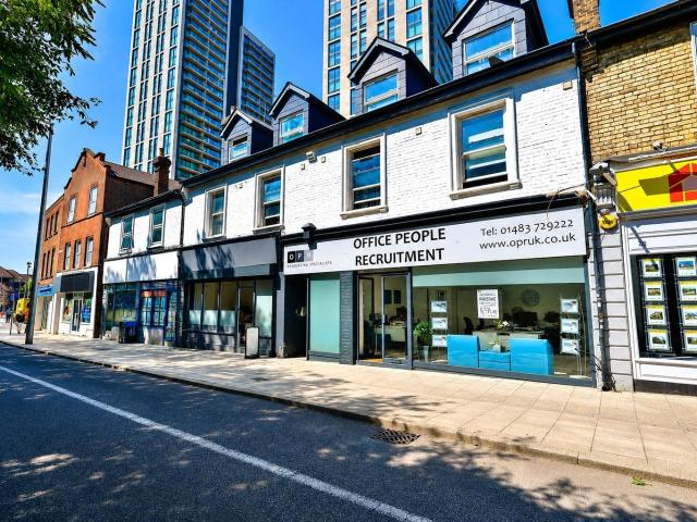 Apartment at High Street, Woking