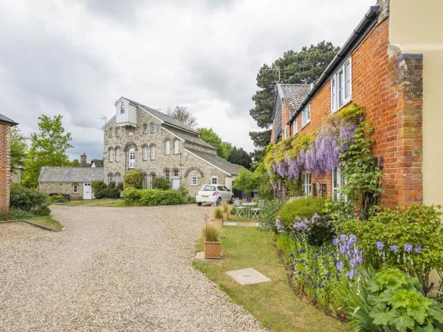 Apartment at High Street, West Suffolk