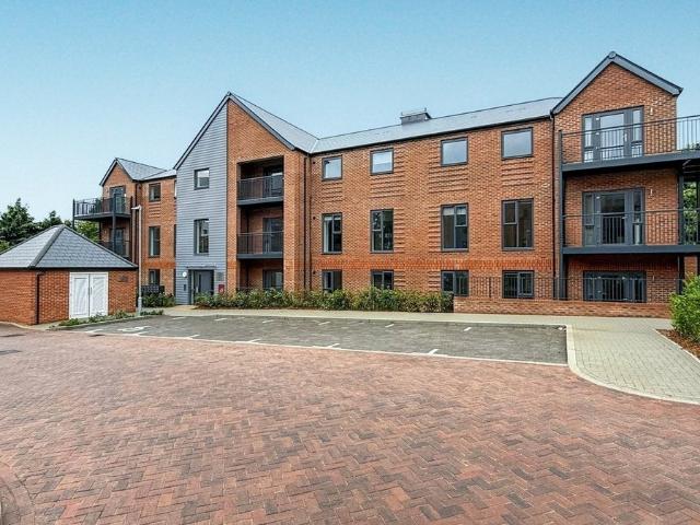 Apartment at High Street, Tonbridge and Malling