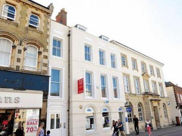 Apartment at High Street, Test Valley