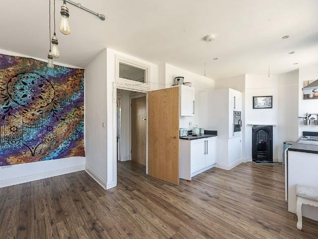 Apartment at High Street, Three Rivers