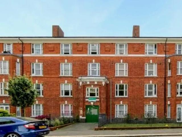 Apartment at Highbury Grange, Greater London