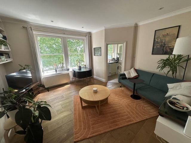 Apartment at Highbury New Park, Greater London