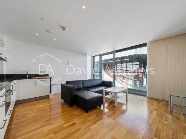 Apartment at Highbury Square, London
