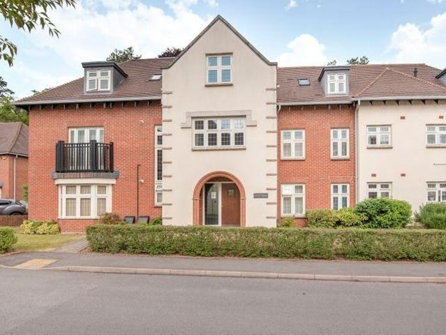Apartment at Highcroft Road, Winchester