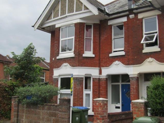 Apartment at Highfield Lane, Southampton