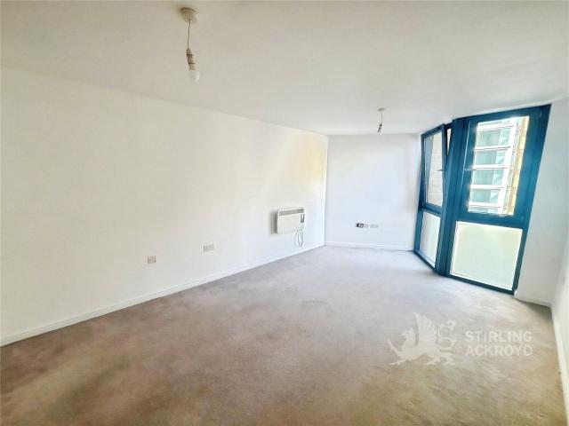 Apartment at Highfield Road, Greater London
