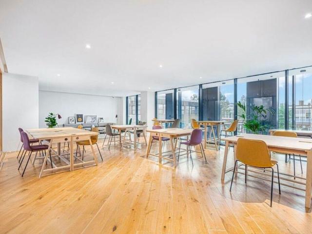 Apartment at Highgate Hill, Greater London