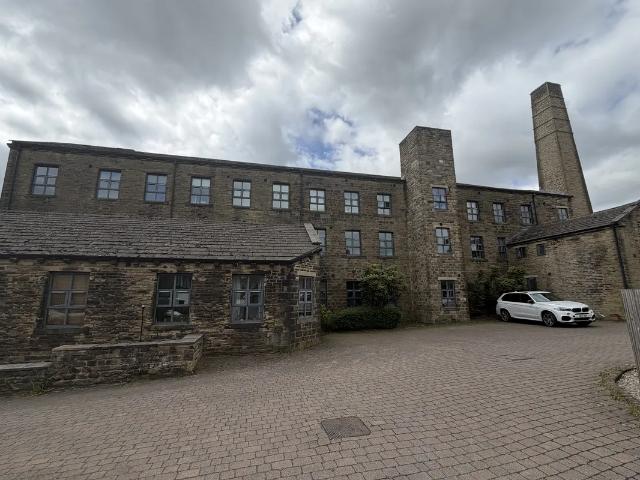 Apartment at Highgate Mill Fold, Bradford