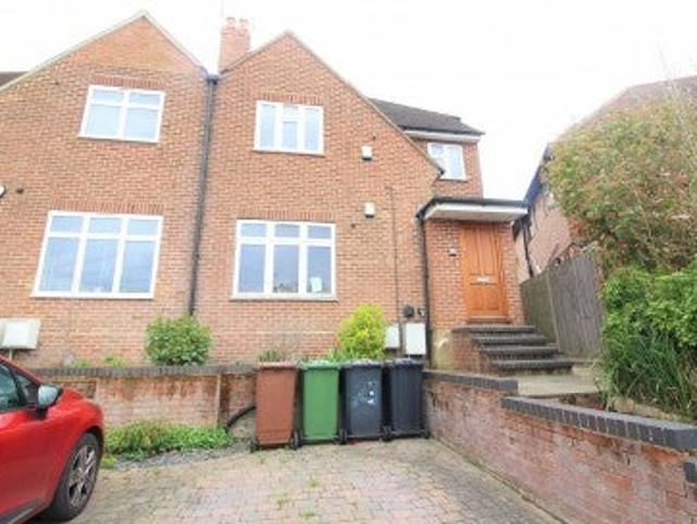 Apartment at Highland Drive, Hertsmere