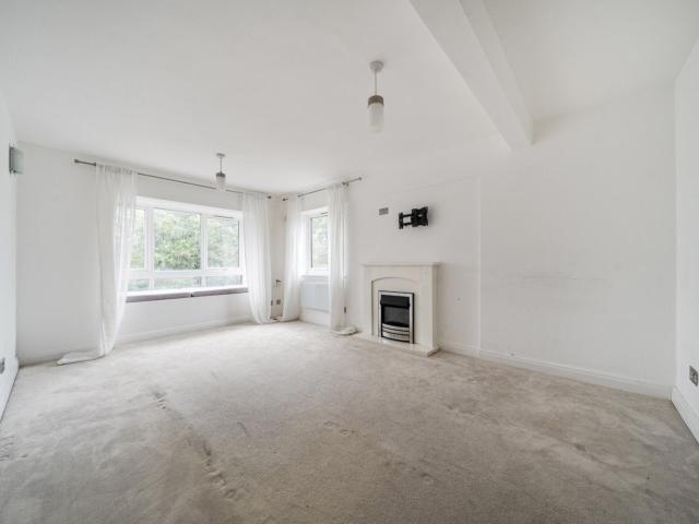 Apartment at Highland Road, Greater London