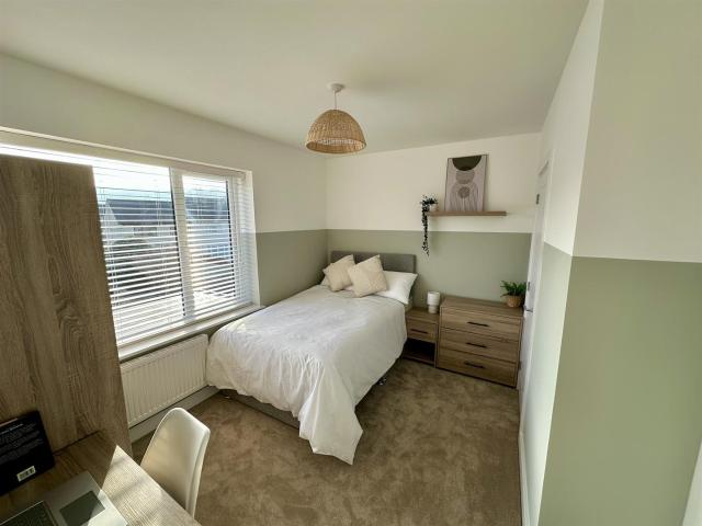 Apartment at Highridge Road, Bristol
