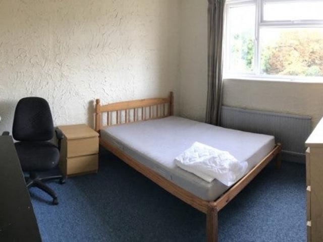 Apartment at Hill Lane, Southampton