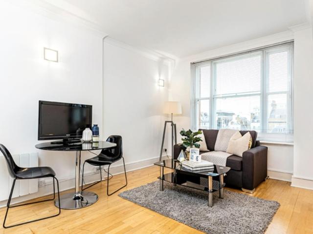 Apartment at Hill Street, City of Westminster