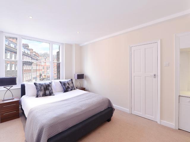 Apartment at Hill Street, City of Westminster