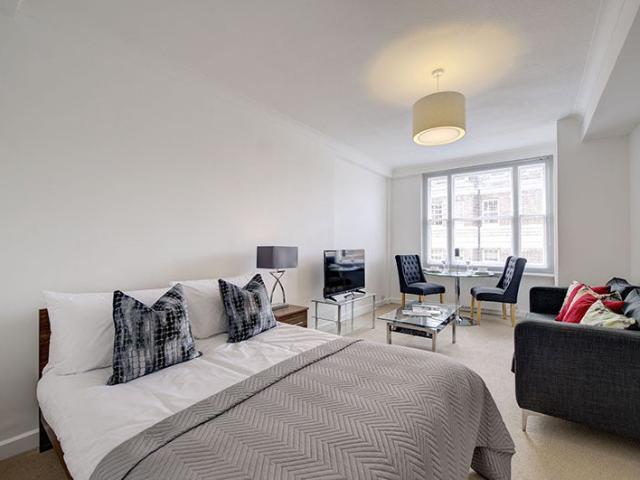 Apartment at Hill Street, City of Westminster