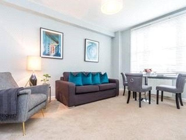 Apartment at Hill Street, City of Westminster
