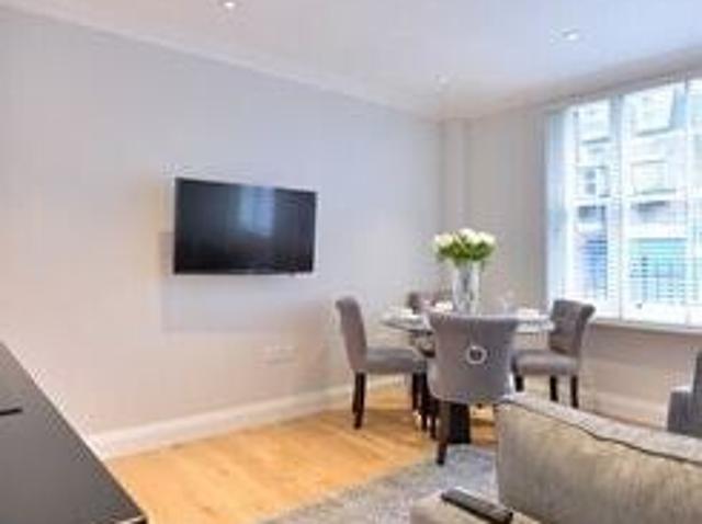 Apartment at Hill Street, City of Westminster