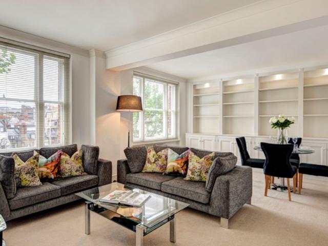 Apartment at Hill Street, City of Westminster