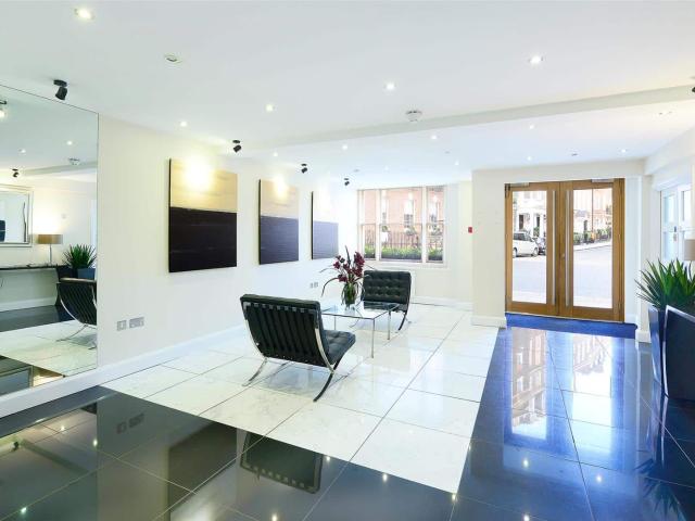 Apartment at Hill Street, City of Westminster
