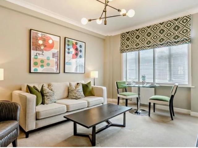 Apartment at Hill Street, City of Westminster
