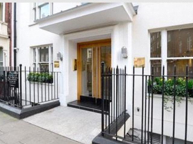 Apartment at Hill Street, City of Westminster