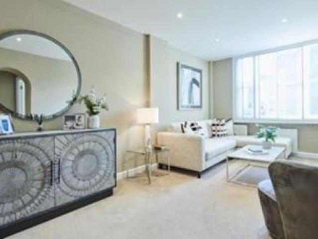 Apartment at Hill Street, City of Westminster