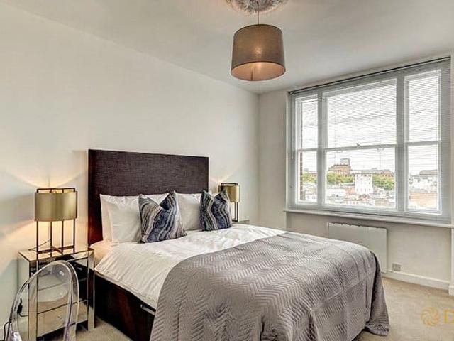 Apartment at Hill Street, City of Westminster