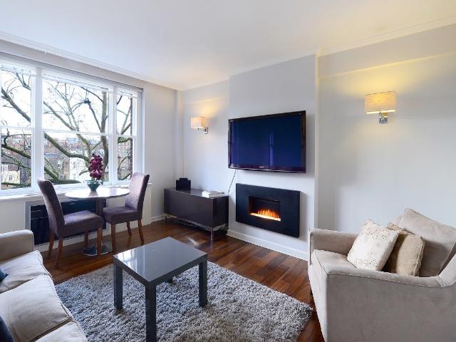 Apartment at Hill Street, City of Westminster