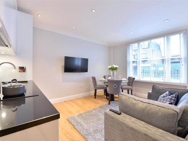 Apartment at Hill Street, City of Westminster