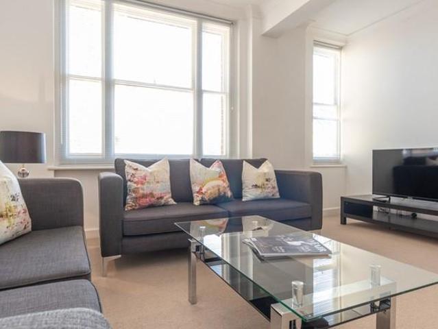 Apartment at Hill Street, City of Westminster