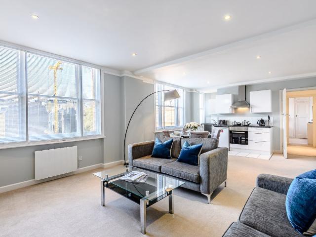 Apartment at Hill Street, City of Westminster