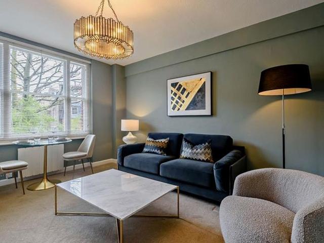 Apartment at Hill Street, City of Westminster
