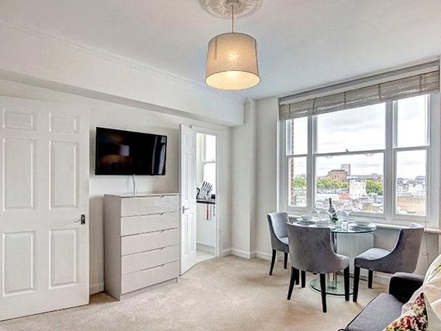 Apartment at Hill Street, City of Westminster