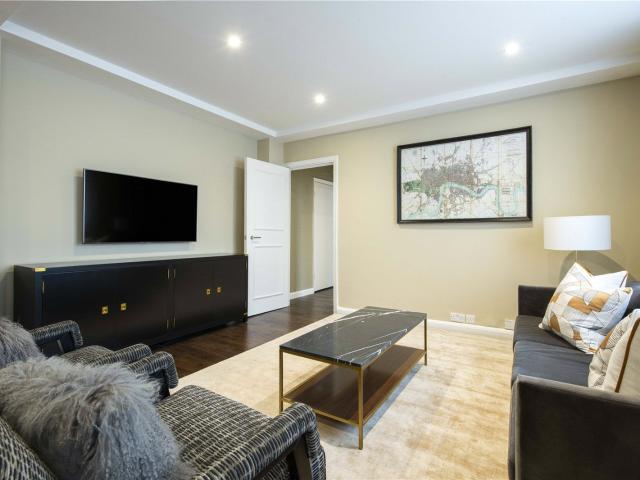 Apartment at Hill Street, Greater London
