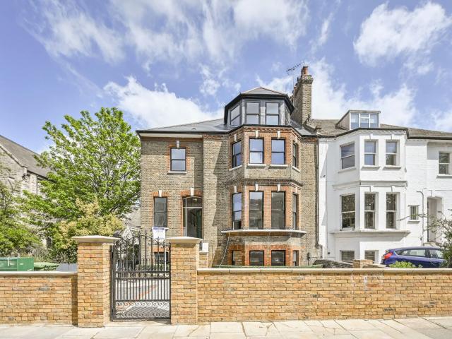Apartment at Hillmarton Road, Greater London