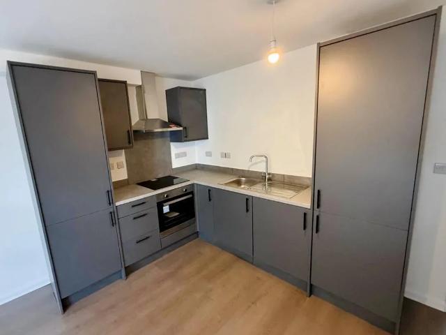 Apartment at Hills Road cycleway, Cambridge