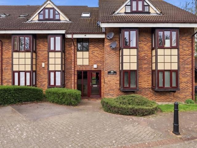 Apartment at Hills Road, Epping Forest