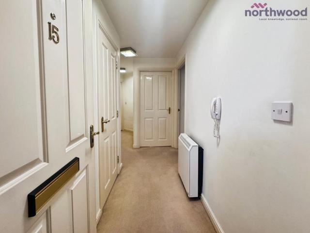 Apartment at Hiltingbury Road, Chandler's Ford