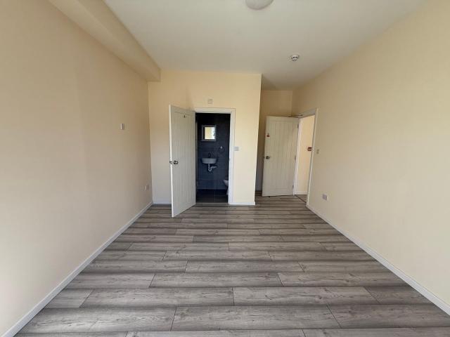 Room at Hindes Road, Greater London