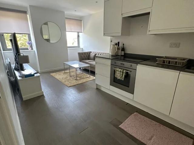 Apartment at Hubert Road, Brentwood