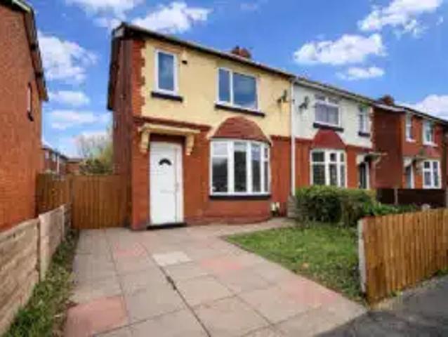 Apartment at Hulton Avenue, Salford